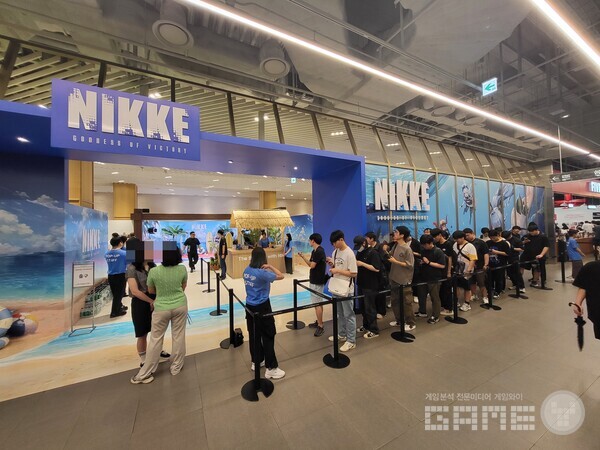 이번 피서는 니케와 함께!…여의도에서 열린 ‘2024 니케 여름 팝업스토어’ 현장