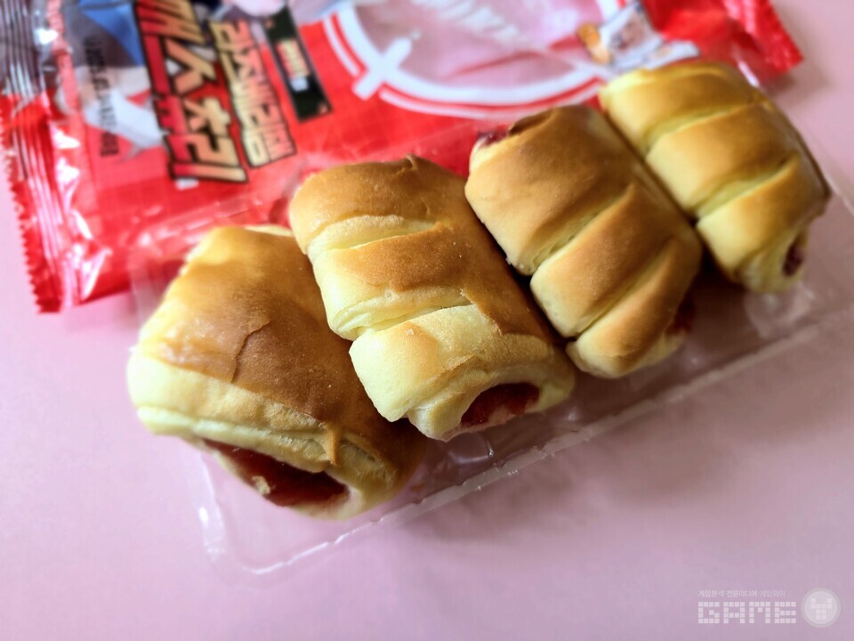 과일향 가득... 니케XGS2 콜라보 베이커리 2차 상품은 어떤 맛일까